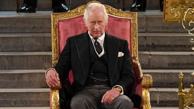 Camila Parker, marginada de la coronación en Escocia: así será el acto ...