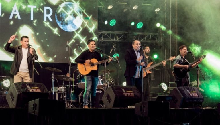Vale Cuatro hizo la presentación oficial de su nuevo integrante ...