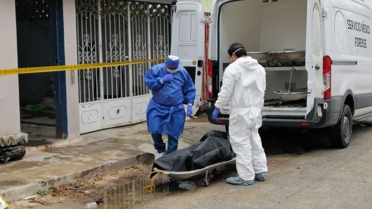 Brutal femicidio: una mujer fue asesinada y su agresor se suicidó ...