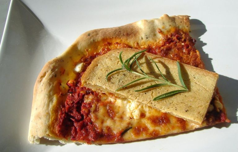 Descubrí cómo hacer la tradicional fainá para acompañar tu pizza: una ...