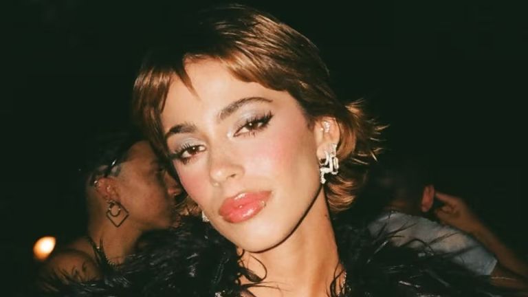 El misterioso objeto que desapareció durante la cirugía de Tini ...