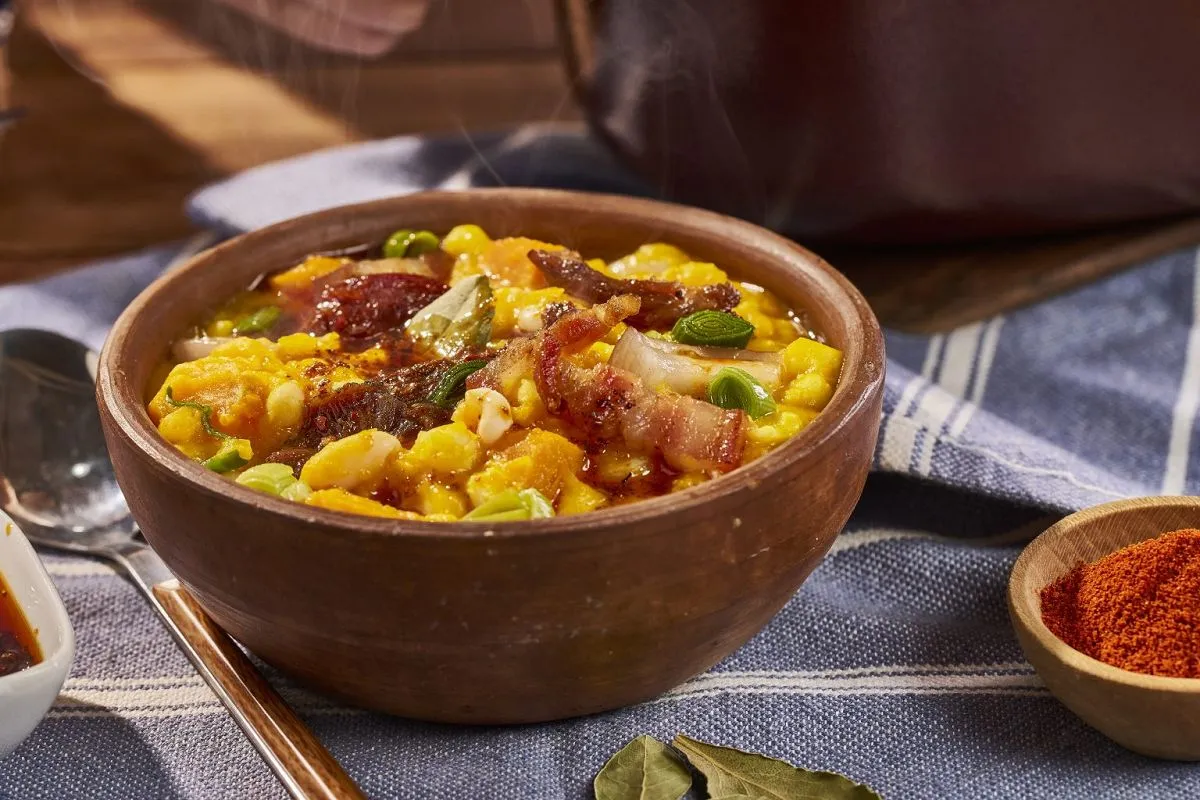 Cómo hacer el locro argentino perfecto: receta cremosa, intensa y con ...